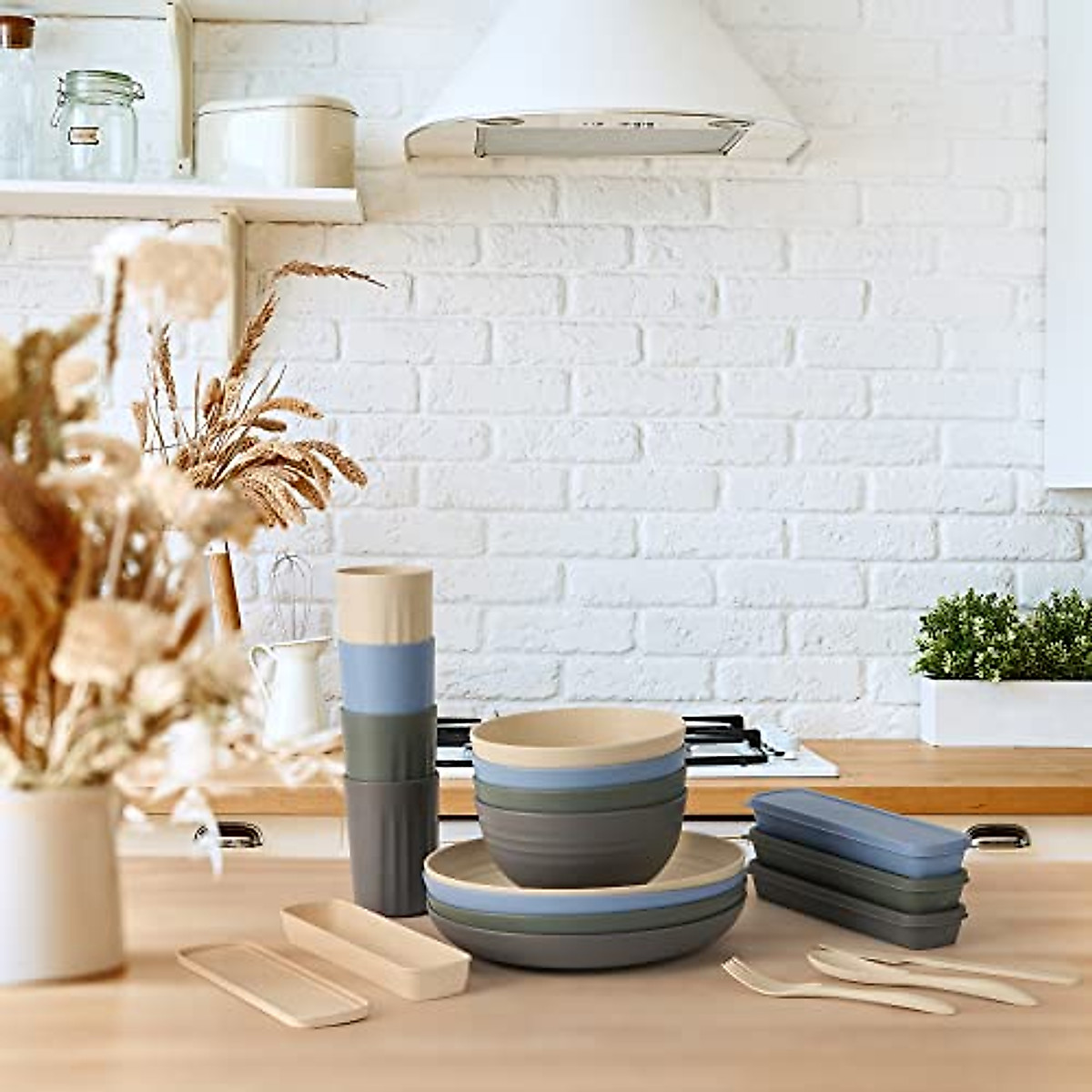 AR Kitchen Wheat Straw Dinnerware Set - 28-Pcs Unbreakable Dinnerware Set with Plates, Bowls, Cutlery, Drinking Cups - Eco-Friendly Natural Wheat Straw - Non-BPA Food-Grade Microwave-Safe Dinnerware