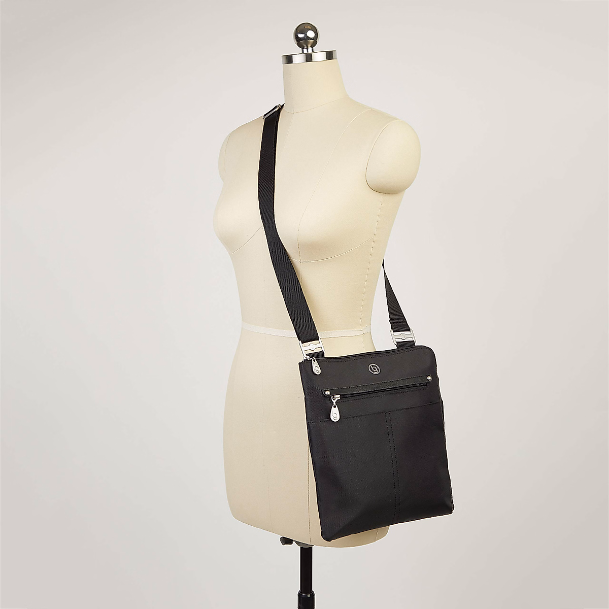 bg by baggallini Tucson Crossbody Bag (Geo Floral Print)