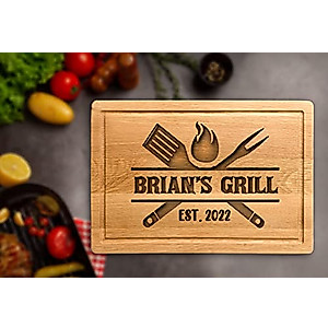 Personalized Grill Party Gift, Fathers Day Gift, Grill Master, BBQ Barbecue Lover, Housewarming Party Present, Birthday Gift for Men or Dad, Laser Engraved Wood Cutting Board, Customizable Sign