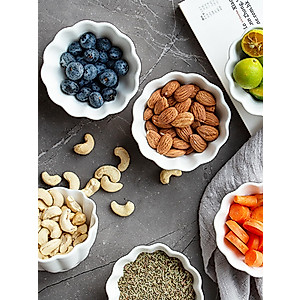 DOWAN Ramekins 4 oz, Creme Brulee Ramekins, Flower-Shaped Porcelain Ramekins Oven Safe for Baking Souffle, Custard Cups, Small Dipping Bowls, Sauces Bowls, Charcuterie Bowls, Set of 6, White