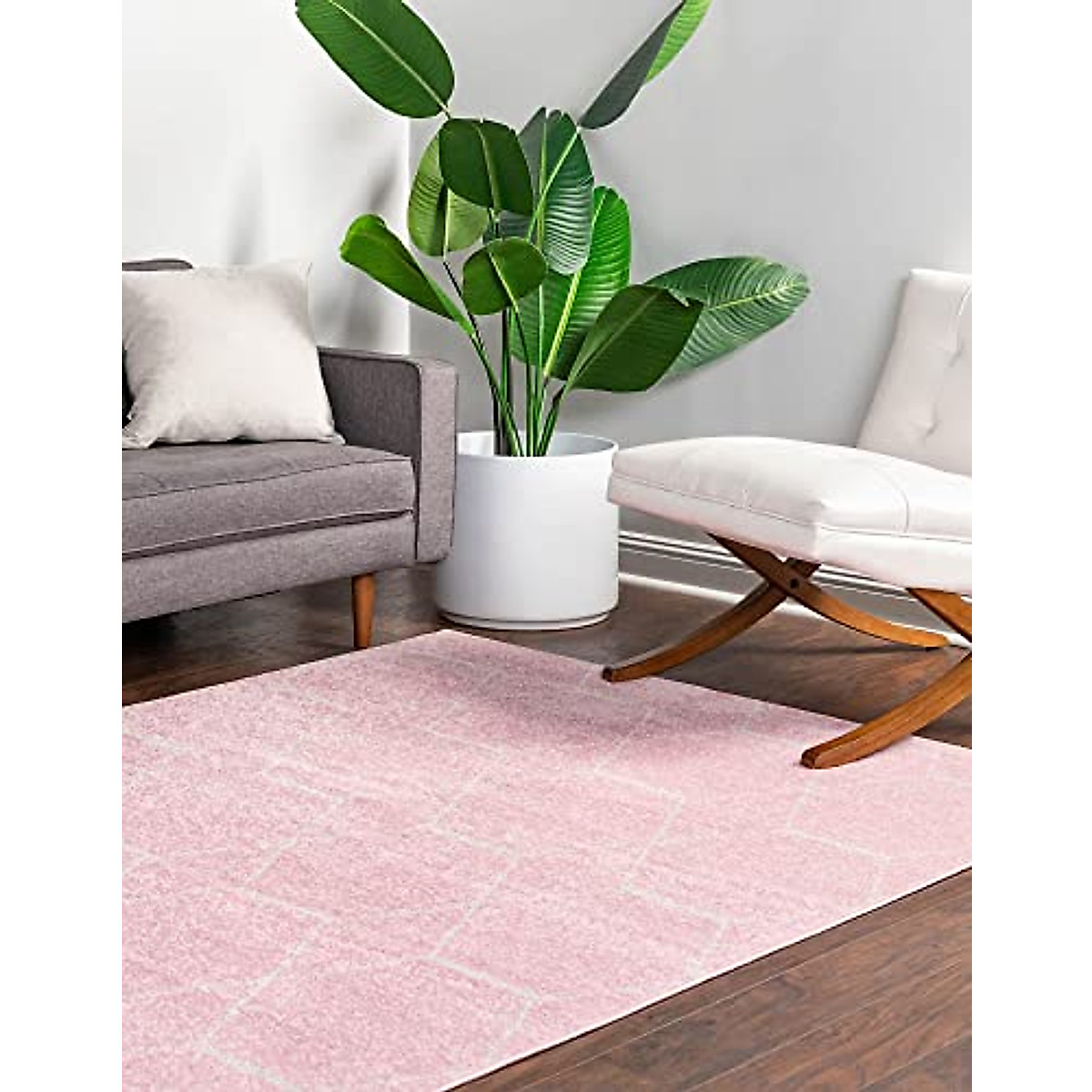 Unique Loom Trellis Frieze Collection Area Rug - Geometric (4' 1" x 6' 1", Light Pink/ Ivory)