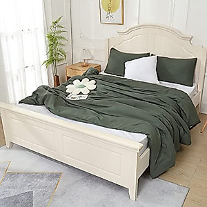 Hiverson Essentials Emerald Green Comforter Twin Size, Modern Bedding Set for Girls/Women, Cute Soft & Lightweight Chic Microfiber Bed Sets, 2pc- 1 Comforter & 1 Pillowcase (66x90 Inches)