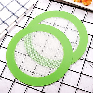 BESTonZON Silicone Baking Mats, 3-Pack Non-Stick Round Silicone Baking Sheet Liner,Reusable Heat Resistant Baking Pastry Sheets Round(Green)