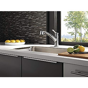 Delta Faucet Collins Single-Handle Kitchen Sink Faucet with Pull Out Sprayer and Magnetic Docking Spray Head, Arctic Stainless 4140-AR-DST