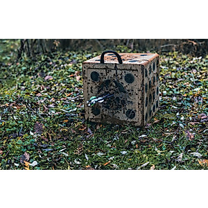 Killer Instinct Hypr Lite Crossbow Bolts 20 inch (6 Pack). These High Velocity Bolts Come in at 370 Grains. Add Them to Your Hunting Accessories on Your Next Outing!