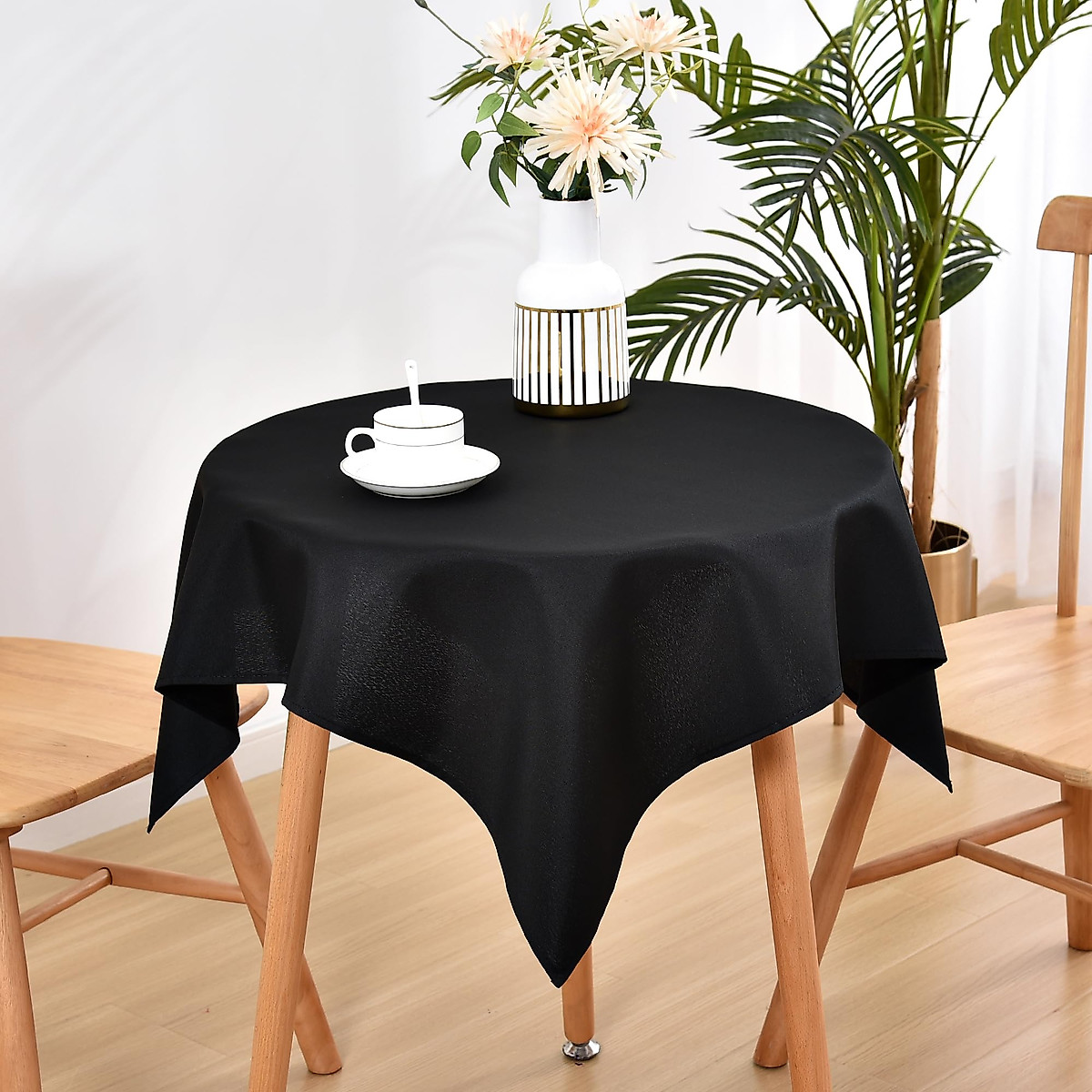 Wolkemer Small Square Tablecloth 36 x 36 Inch Washable Fabric Table Cloth Solid Black Table Cover for Nightstand End Bedside Table Tabletop Decoration