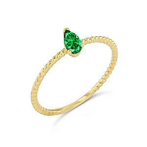 Dainty 10k Yellow Gold Solitaire Emerald Pear-Shaped Modern Engagement Rope Ring (Size 5)