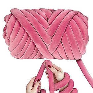 SOJITEK 2.2 LBS of Super Soft Velvet Bulky Yarn for Hand Knitting Blanket, Pillows, Handbag, DIY, Dark Pink, 36 Yards, Arm Knitting Yarn for Chunky Braided Knot Throw Blanket, Weave Craft Crochet