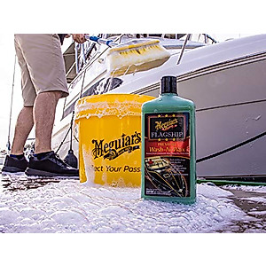 Meguiar's M4232 Flagship Premium Marine Wash-N-Wax - 32 Oz Bottle