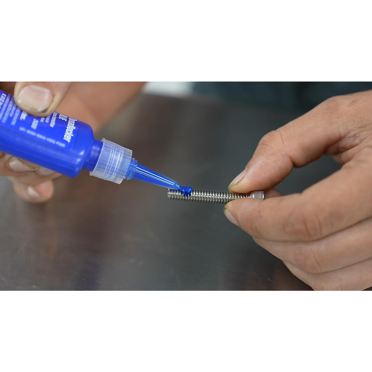 Permatex 24200 Medium Strength Threadlocker Blue, 6 ml