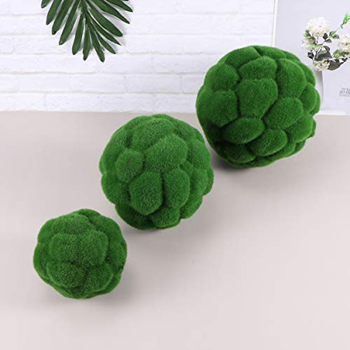 BESPORTBLE Green Moss Decorative Ball, Artificial Moss Balls Faux Dried Balls Vase Bowl Filler for Christmas Party Weddings Display Decor Props, 12cm