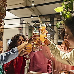 24Pcs Graduation Theme Straws, Graduation Cap Party Favors Disposable Bachelor's Clothing Straws Graduation Decorations Drinking Straws for Juices Shakes Summer Cocktail Graduation Party Supplies