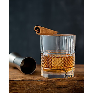 LEMONSODA Premium Double Rocks Vintage Whiskey Tumblers - Uniquely Designed Vintage Style Glass - Gifts for Whiskey Lovers/Men/Dads/Husbands (Set of 4)