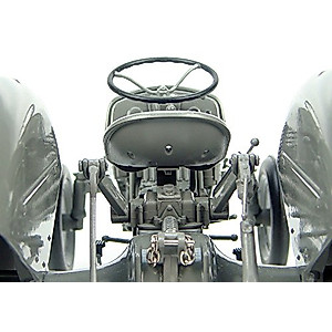 Universal Hobbies Ferguson Tea 20 Tractor Diecast Replica - 1:16