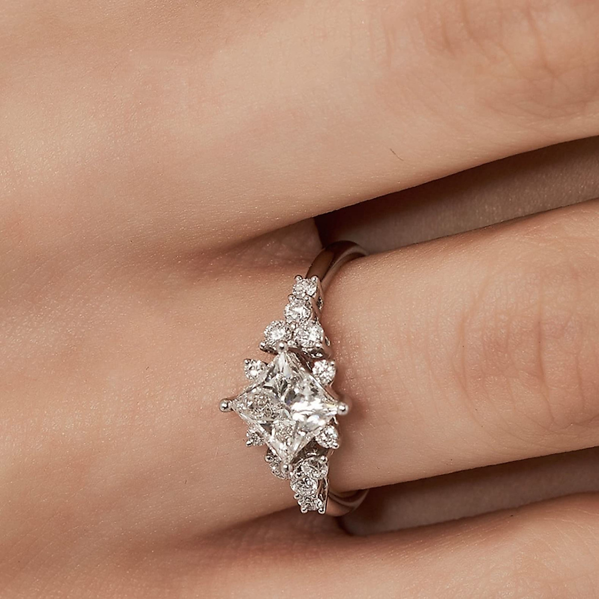 Unique Engagement Rings for Women Princess Cut 1-1/3 Carat(ctw) Moissanite Engagement Ring Platinum Plated Silver 10K 14K 18K Gold Wedding Anniversary Promise Rings with Text Engraving(Platinum Plated Silver)