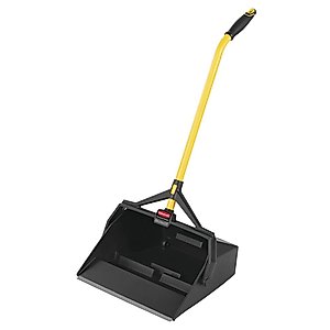 Rubbermaid Commercial Products Maximizer Wet/Dry Debris Dustpan with Hanger Bracket, Black, Outdoor/Indoor For Wet and Dry Floor Cleaning, Compatible with And Broom/Squeegee