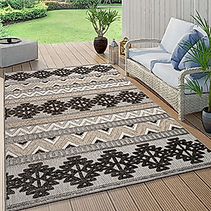 Rugshop Contemporary Geometric Bohemian Indoor/Outdoor Area Rug 5' x 7' Gray