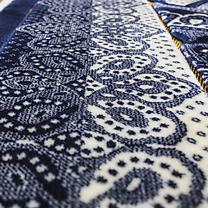 Modefa Turkish Islamic Prayer Rug - Large Wide Velvet Carpet - Soft Muslim Janamaz Sajada - Thick Turkish Prayer Mat for Men & Women - Ramadan or Eid Gift - Free Kufi Cap - Plush Paisley (Navy Blue)