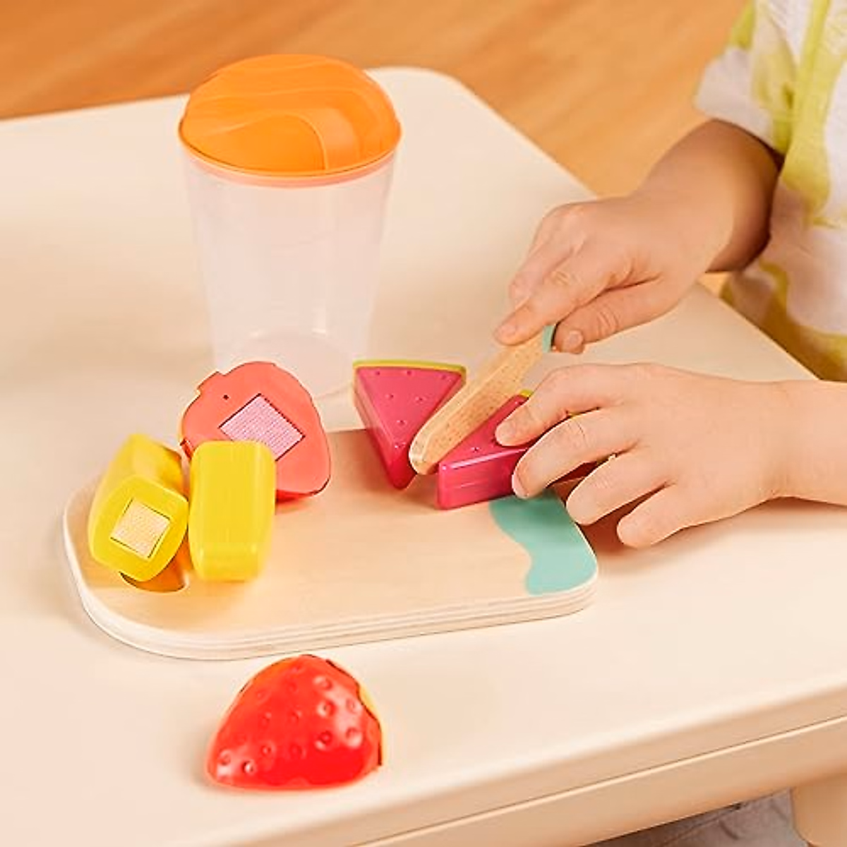 B. toys-Mini Chef - Fruity Smoothie Playset- Pretend Play Smoothie Play Set – Toy Blender & Play Kitchen Accessories – Play Food, Cup, Cutting Board, Knife – Role-Play Toys for Kids – 3 Years +