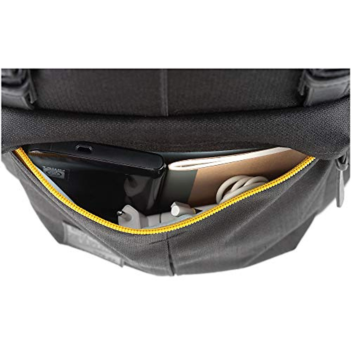 Nitro DAYPACKER'18, Golden Black, 18x46x30cm / 32 Liter