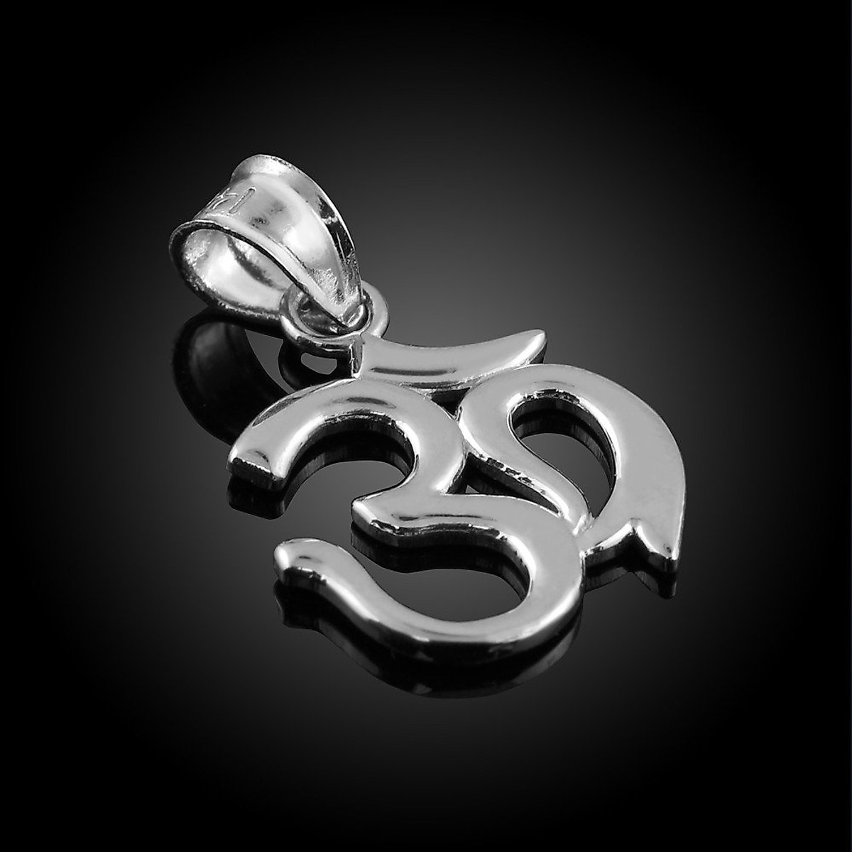 925 Sterling Silver Hindu Meditation Charm Yoga "Om" (Aum) Pendant