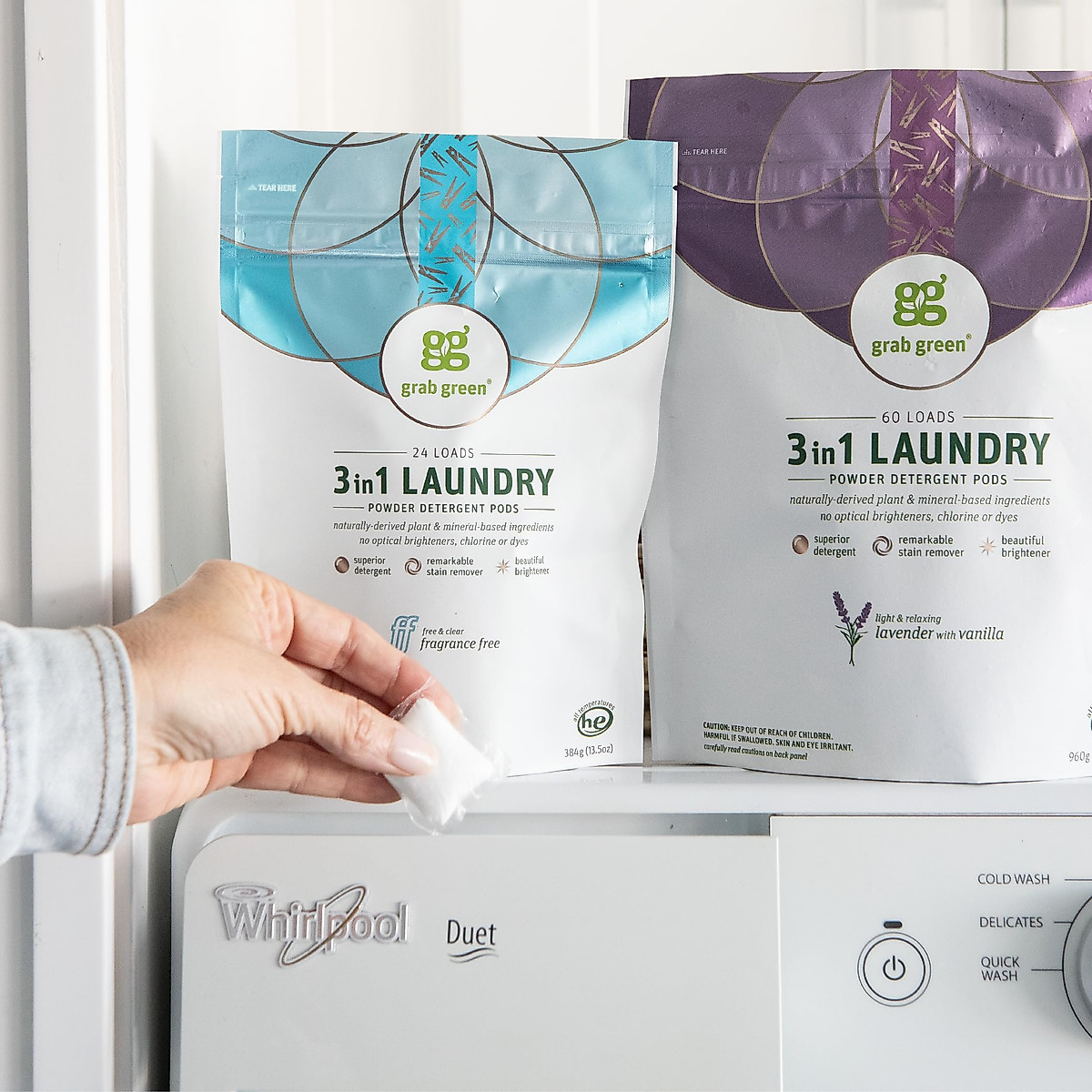 Grab Green 3-in-1 Laundry Detergent Pods, 24 Count, Lavender Vanilla Scent, Plant and Mineral Based, Superior Cleaning Power, Stain Remover, Brightens Clothes