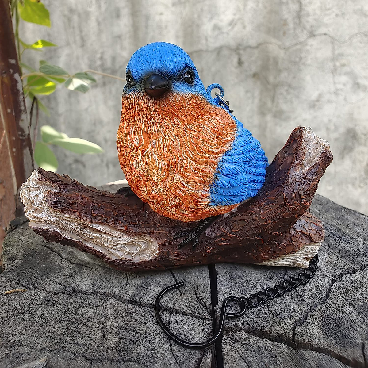 Chambtalie Bluebird On A Branch Statue Garden Decor Resin Bluebird Collectible Figurine Handmade Art Animal Decorative Garden Sculpture Yard Outdoor Home Decoration Bird Lover Gifts