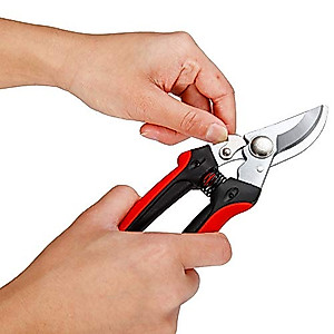 The Gardener's Friend Bypass Pruners for Small Hands, These Pruning Shears are Lightweight and Easy to Use. Ideal for Ladies and Men Gardeners with Small or Weak Hands Perfect Garden Gift