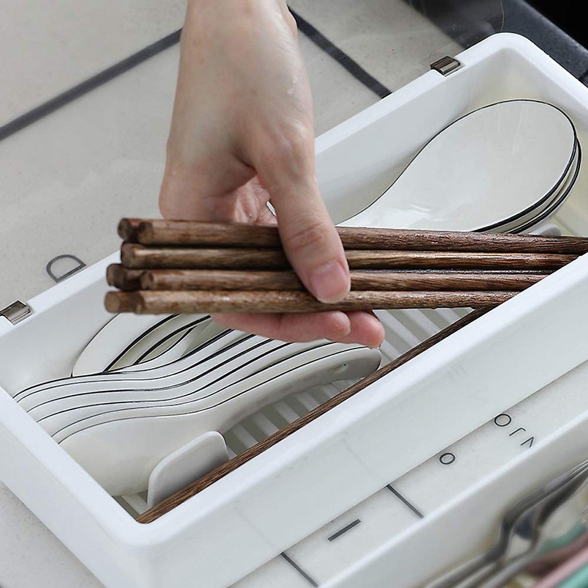 AIYoo Flatware Tray Kitchen Drawer Organizer With Lid And Drainer - Plastic Kitchen Cutlery Tray and Utensil Storage Container with Cover 12.5 Inch - Dinnerware Holder White