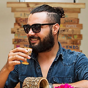 FOMIYES Royal Chalice Cup Vintage Goblet Cup Wine Liqueur Cup Shot Glass Unbreakable Cocktail Cup Worship Buddha and God of Wealth Champagne Goblet Cup for Party