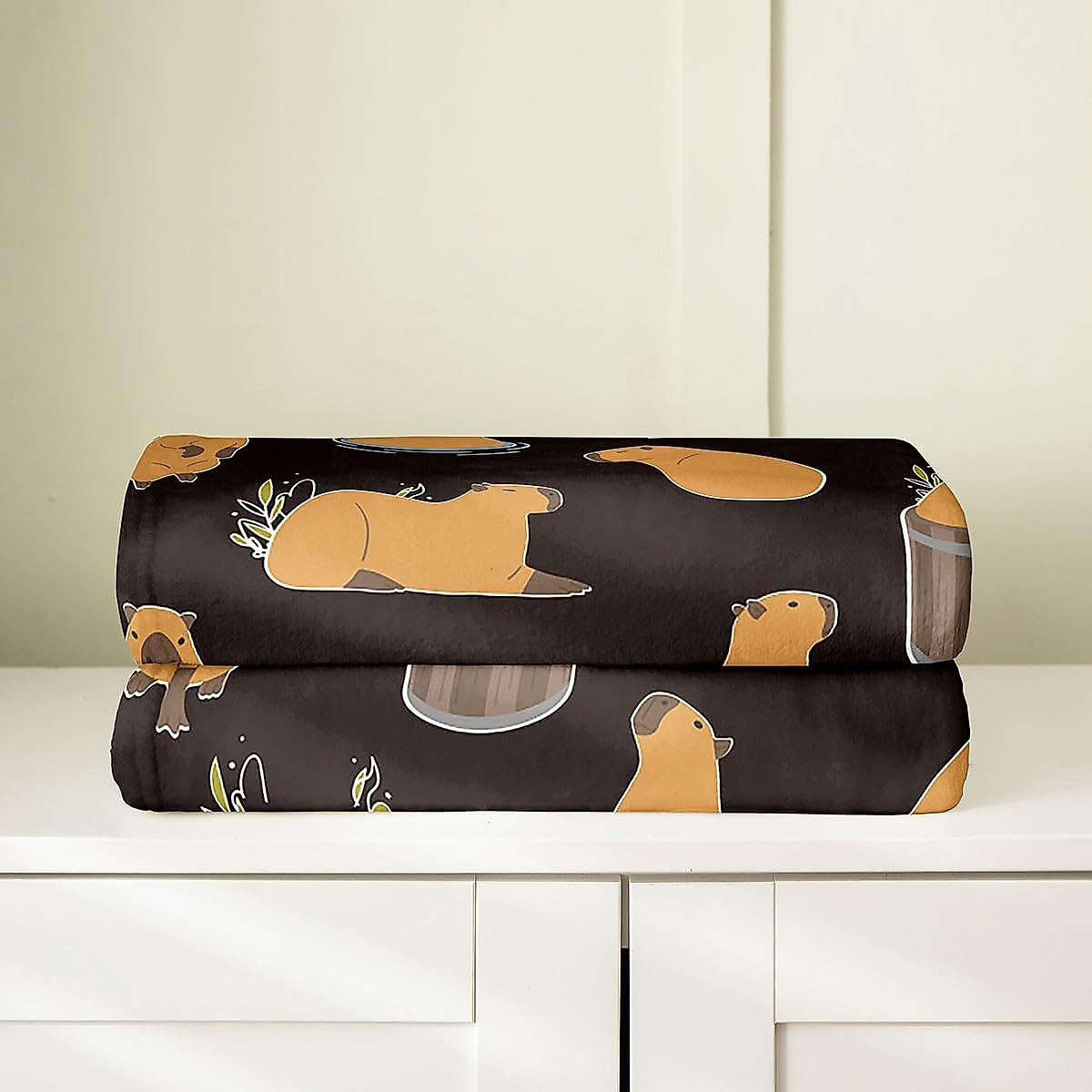 jejeloiu Capybara Flannel Fleece Throw Blanket for Sofa Couch Girls Boys Kids - 40"x50" Animals Lovers All Season Bed Blanket - Cutes Fuzzy Kawaii Black Plush