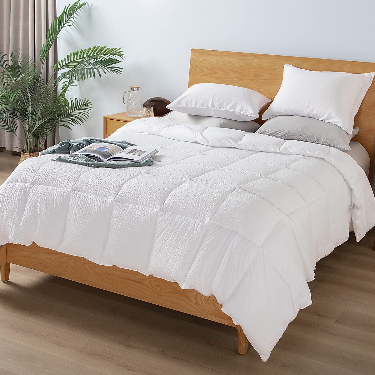 KASENTEX Winter Warmth Quilted Comforter Set King with 2 Pillow Shams, Cozy Soft Seersucker Bedding Set Textured, Down Alternative Fill(King Set, White)