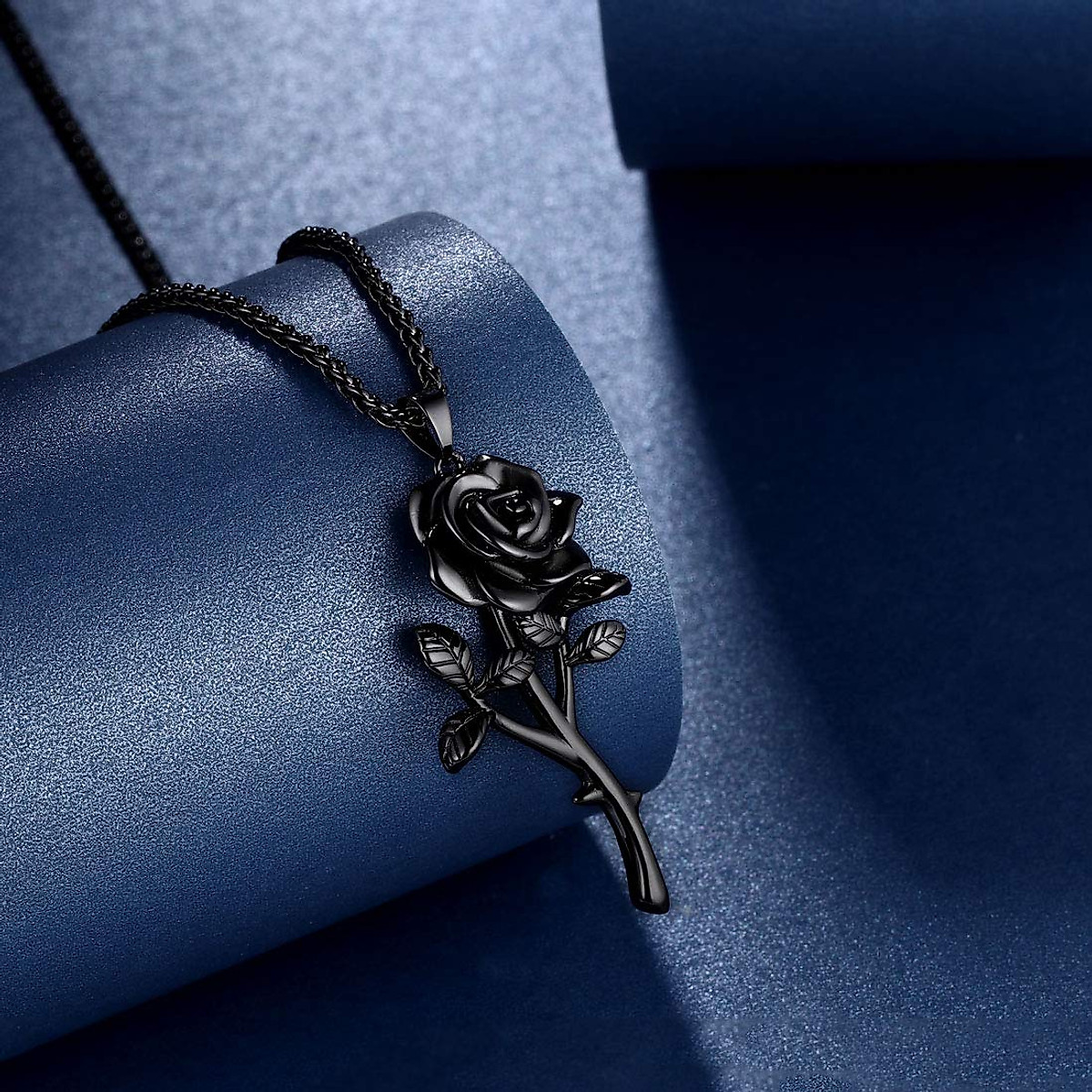 beautlace Rose Necklaces Black Gun Plated Flower Pendant Elegant Jewelry Gifts for Women KP0072K