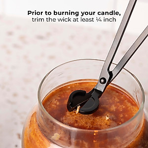 A Cheerful Giver - Pumpkin Chata - 34oz Papa Scented Candle Jar with Lid - Keepers of the Light - 155 Hours of Burn Time, Gift for Women, Orange