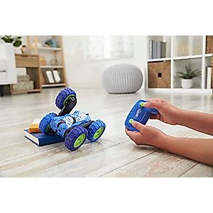 How Wheels RC Twist Shifter, 1:24 Scale Remote-Control Vehicle with Working Headlights & Rechargeable Remote (Amazon Exclusive)
