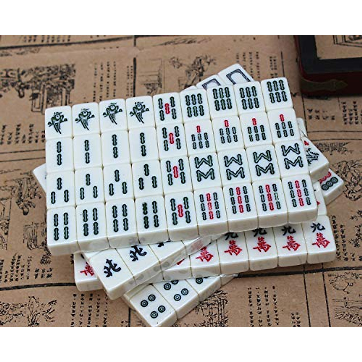 Florauspicious Chinese Mahjong Set, Traditional Majong Sets Chinese with 146PCS 0.87" x 0.59" x 0.47" Mini Mahjong Tiles, 2PCS Dot Dice & 6.7” Wooden Carry Case for Travel, Family Gathering, Party