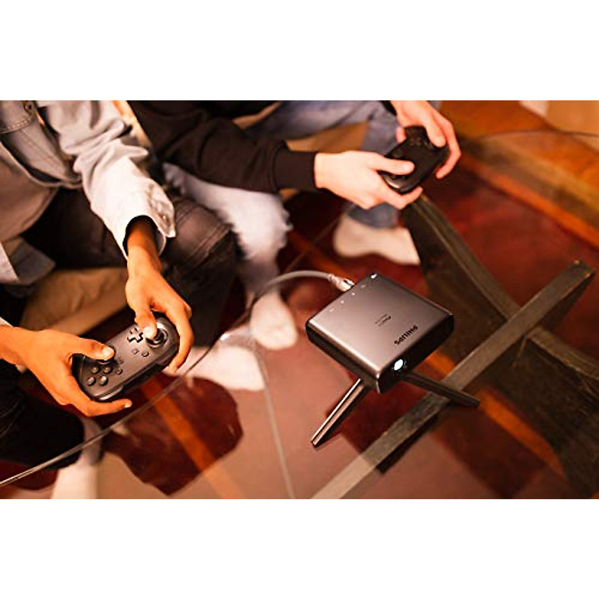 Philips PicoPix Max One, pico projector, LED DLP, 5h Battery Life, HDMI, USB-C