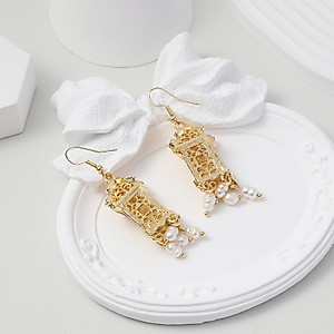 Holibanna 1 Pair Bead Tassel Earrings Gold Drop Earrings Pavilion Shaped Design Earrings Decorative Chinese Style Ear Jewelry Party Dangle Earrings for Women Ladies