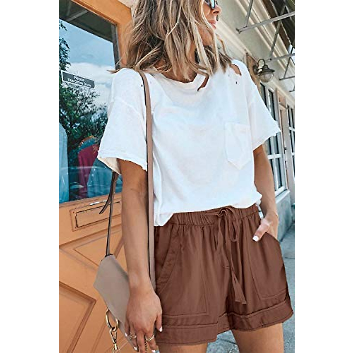 Acelitt Women's Ladies Plus Size 2024 Summer Fashion Casual Shorts Comfy Trendy Drawstring Summer Elastic Waist Beach Linen Shorts Brown XXL