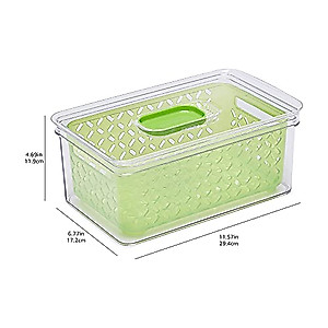 Amazon Basics Set of 3 Produce Food Saving Containers with Vented Lids, BPA Free Plastic - 2 Large (4.3 Qt), 1 Medium (1.9 Qt)