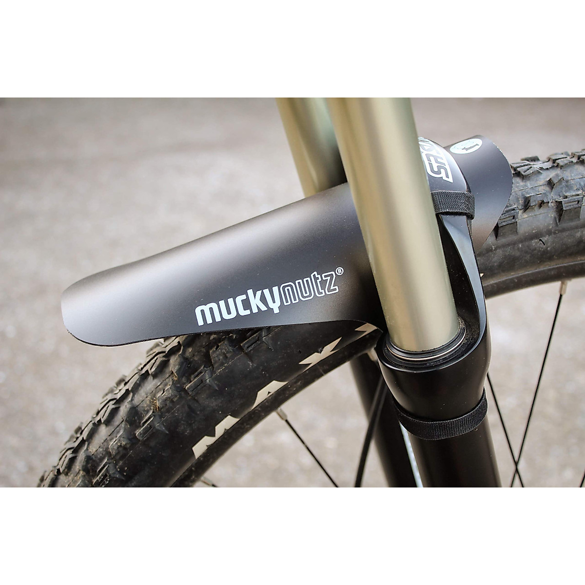 Mucky Nutz Face Fender, Black