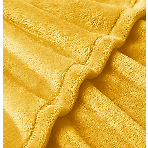 EXQ Home Fleece Blanket Twin Size Yellow Throw Blanket for Couch or Bed - Microfiber Fuzzy Flannel Blanket for Adults
