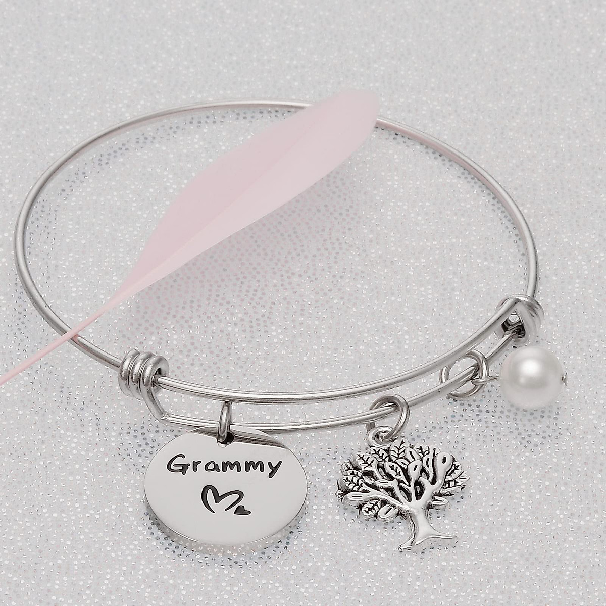 Kivosliviz Grammys Gifts for Grandma Bracelet for Grandmothers Women Best Grammy Gifts for Grammie Grandmother Bangle Bracelet