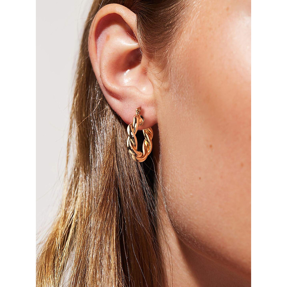 NOKMIT Twisted Hoop Earrings for Women 18K Gold Plated Thick Rope Round Chunky Hoops Lightweight High Polished Gold Hoop Earrings Gifts