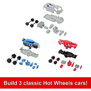 Mattel Games Hot Wheels Build ‘N Slam Kids Game with Buildable Classic Cars, Fix it Fast or Watch it Blast for 1-3 Players