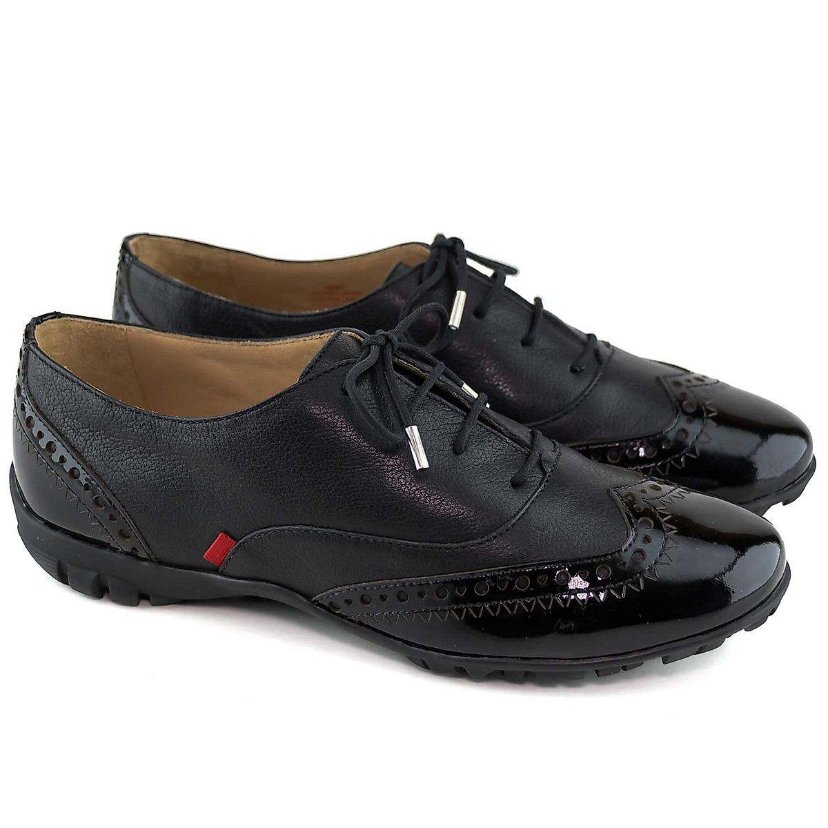 Womens Casual Comfortable Genuine Leather Lightweight Performance Spikeless Breathable Waterproof Cushion Support Laceup Golf Shoe Black Soft Patent 7.5