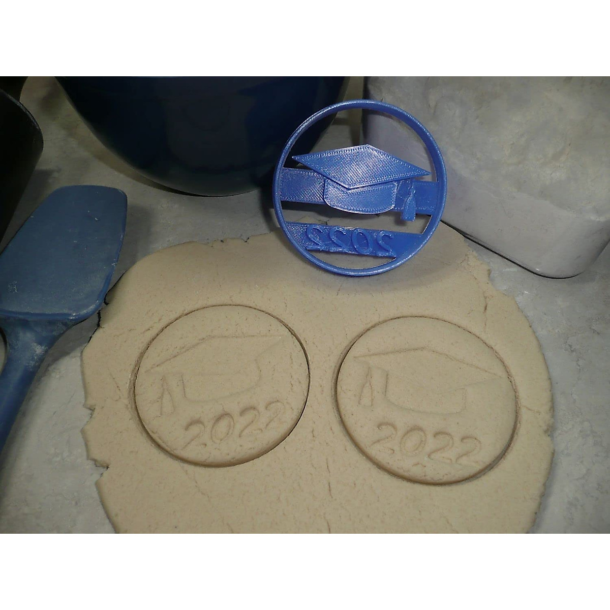 2022 GRADUATION KIT GRAD CAP GOWN DIPLOMA CONGRATS SET OF 5 COOKIE CUTTERS MADE IN USA PR1229