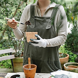 DOITOOL 20PCS Mini Woven Baskets for Treats and Decor, Mini Woven Baskets without Handles for Party Favors Crafts Decor (7.5x7.5x6cm) Khaki