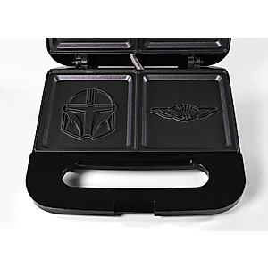 Uncanny Brands The Mandalorian Grilled Cheese Maker- Panini Press and Compact Indoor Grill- Baby Yoda and Mando Sandwich