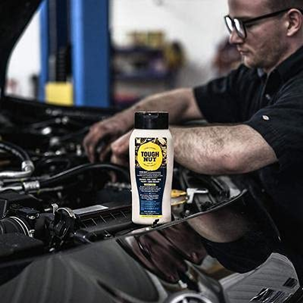 tough nut Hand Cleaner Made with Walnut Shells, Single Bottle 400mL